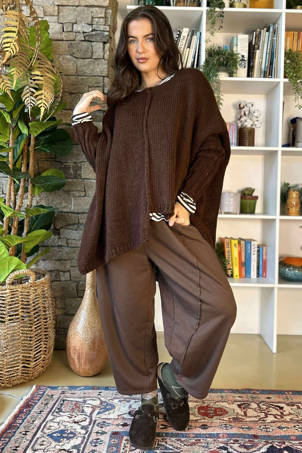 Inside Out Oversized Grunge Knit Chocolate /23=