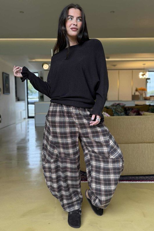 Conrad Batwing Ruffle Cuff Knit Darkest Brown