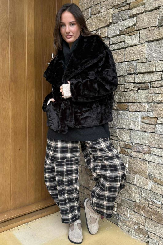 Finnick Luxury Faux Fur Waterfall Jacket Black