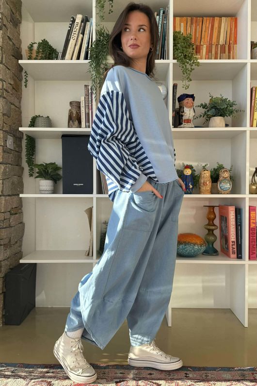 Shoreditch Slouch Sweat Iceberg Navy /15 Pre order 1 week